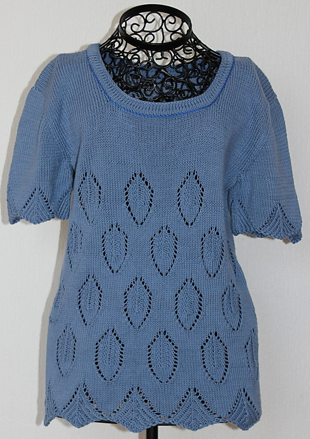 Ravelry: Ajourmusterpulli pattern by Alwina Dieser