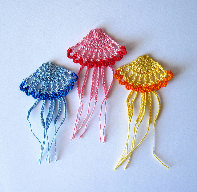 Ravelry: Jellyfish Applique pattern by GoldenLucyCrafts