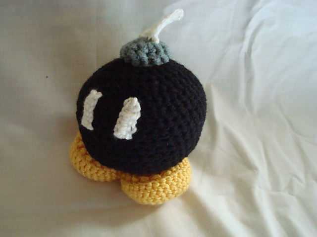 Ravelry: Bob-omb plush pattern by Amanda Jaeger