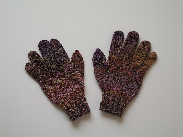 Ravelry: Spun 2 Ways: Feminine Gloves pattern by Amanda Berka