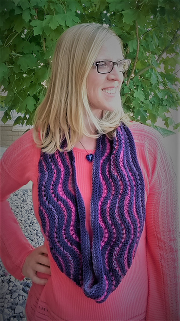 Ravelry: Gentle Wave Cowl pattern by Amanda Kathleen & Emily Beth