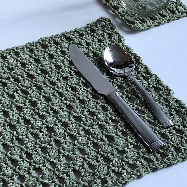 Ravelry: Sagebrush Placemat & Coaster Set pattern by Kristine Mullen