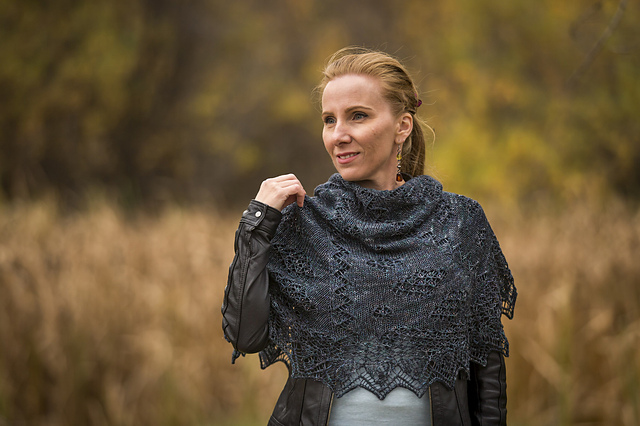 Ravelry: Merry Dancers pattern by Heather Pfeifer