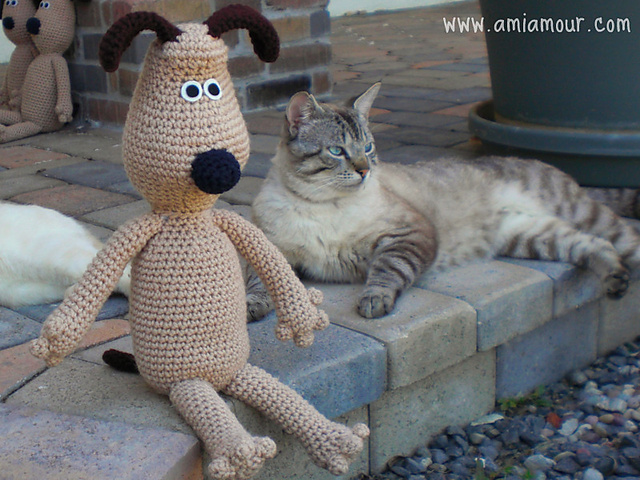 Ravelry: Gromit Amigurumi pattern by Ami Amour