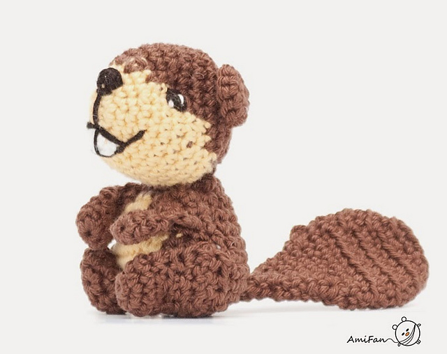 Ravelry: Bever en Eekhoorn / beaver and squirrel pattern by Ami Fan