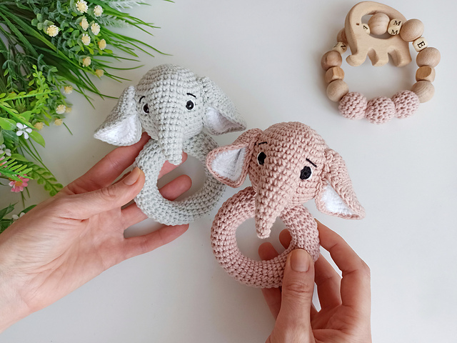 Ravelry: Elephant baby rattle pattern by Oksana Davydchuk