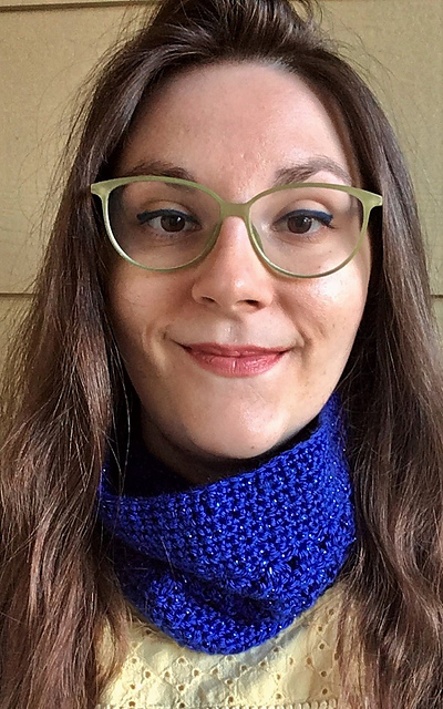 Ravelry: Quick Primrose Cowl pattern by Alexis Modzelesky
