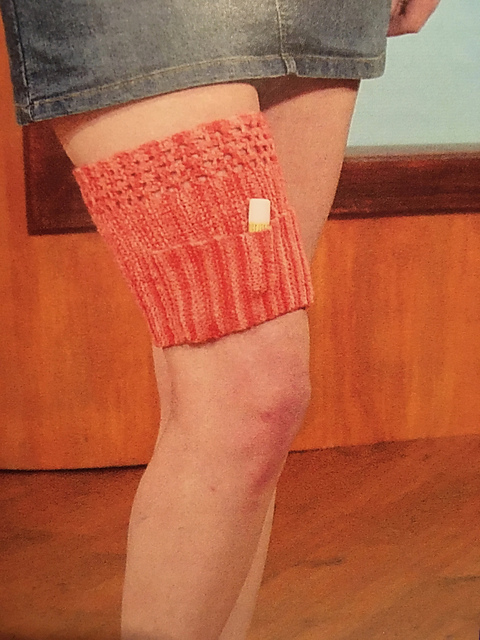 Ravelry: Pocket Garter pattern by Amy Finlay