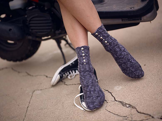 Ravelry: Arnodda Socks pattern by Rachel Coopey