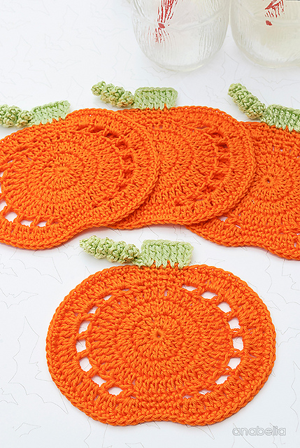 Ravelry: Halloween Pumpkin Coasters pattern by Anabelia Handmade