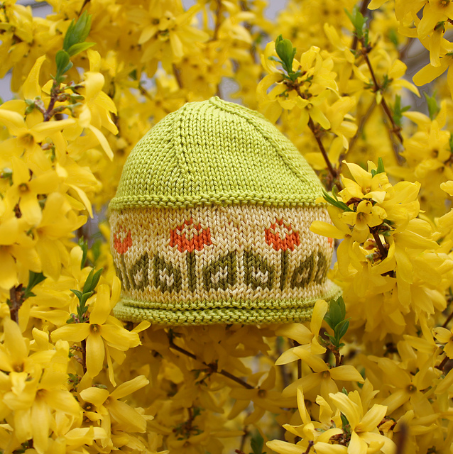 Ravelry: Tulip Hat pattern by Anastasia Blaes