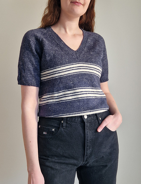 Ravelry: Luna Tee pattern by Elisabeth Berg B