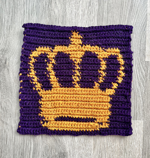 Ravelry: Crown Square Block pattern by Angela Bolster