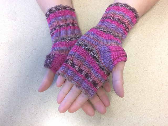 Ravelry: Thumbs Up Fingerless Mitts pattern by Angela Steffen