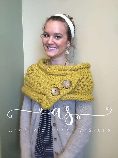 Ravelry: Cafe Cowl pattern by Angela Steffen
