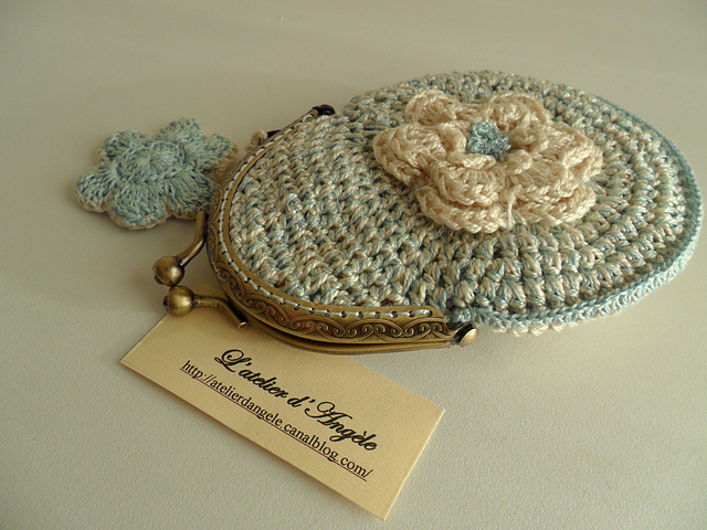 Ravelry: Purse Angèle crochet pattern by Angèle Lumière
