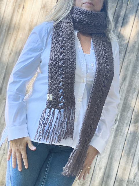 Ravelry: CrissCross Chunky Scarf pattern by Angie Dooley