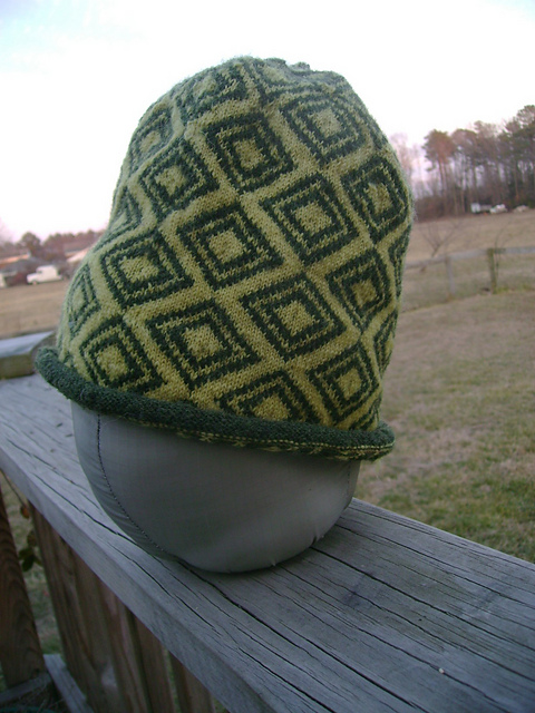 Ravelry: AngierAnne's Double Diamond Hat (1600)