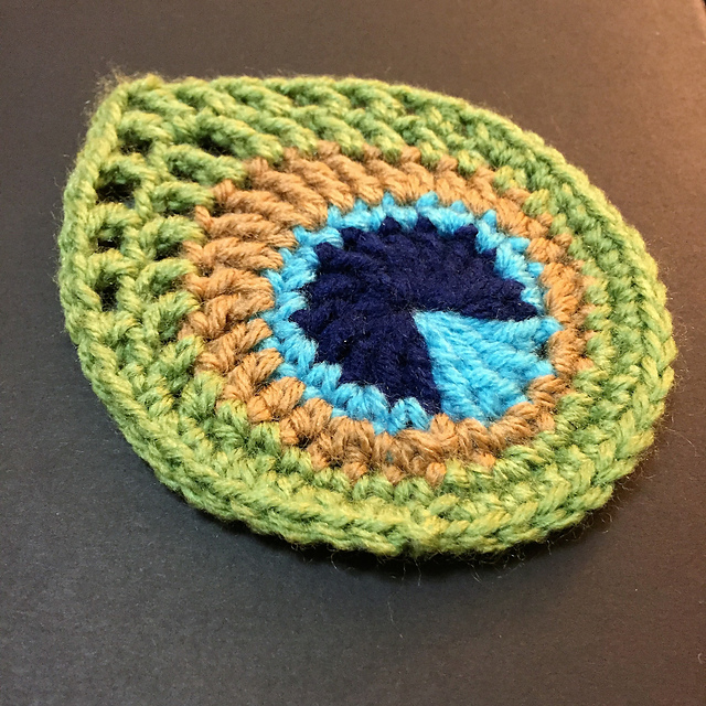 Ravelry: Delicate Peacock Feather Applique pattern by The whole nine ...