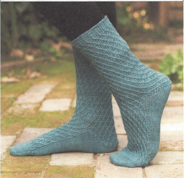Ravelry: Topsy-Turvey Socks pattern by Ann Budd