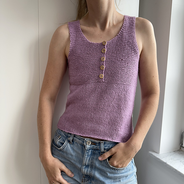 Ravelry: NAMI Top Light pattern by Anna-Larina Riedel