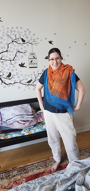 Ravelry: Radiance Shawl pattern by Anna Rosenzweig