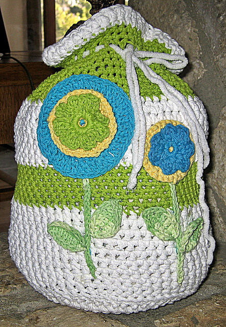 Ravelry: Flower Pedals pattern by Annabelle Mitchell