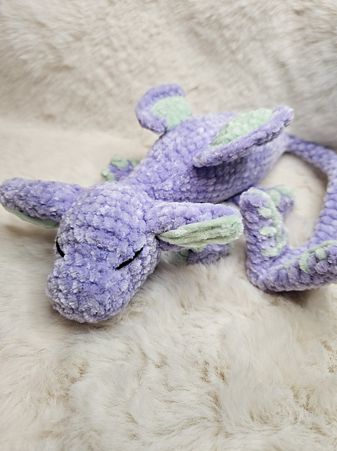 Ravelry: Misty Dragon pattern by AnnaleyLoops