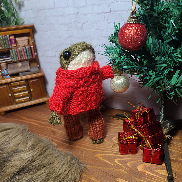 Ravelry: Froggy's Mock Cable Pullover v1 pattern by Anne de Silva