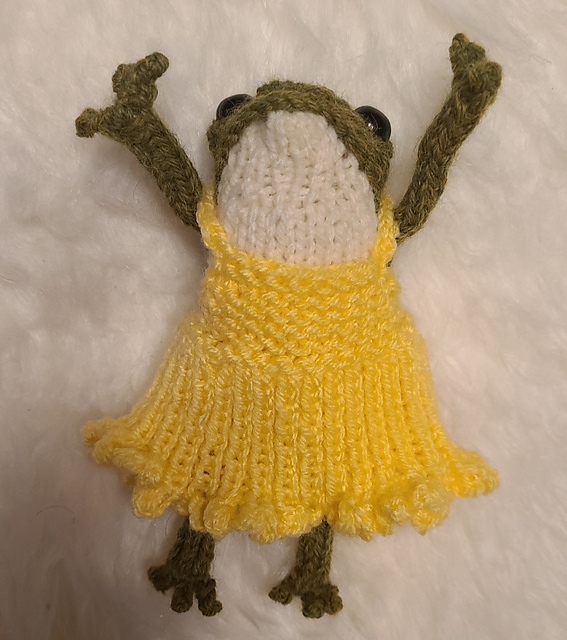 Ravelry: Froggy's Sunshine Dress pattern by Anne de Silva