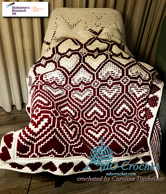 Ravelry: Fading Hearts pattern by Anneke den Outer