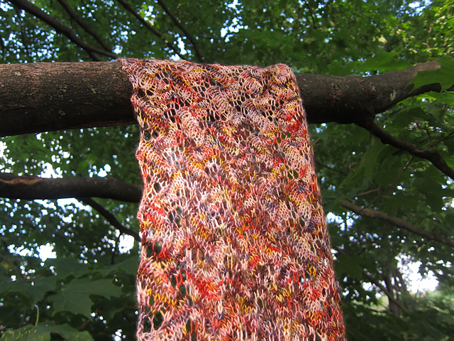 Ravelry: AnnieJeanson's Wave Lace Scarf