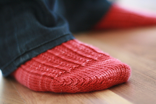 Ravelry: Red Hot Socks pattern by Anne-Marie Kavulla