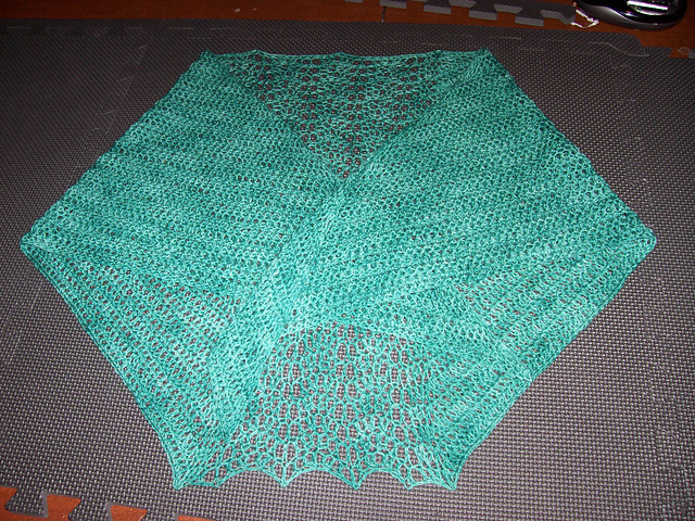 Ravelry: Cedar River Flow Shawlette pattern by Ann Catelli