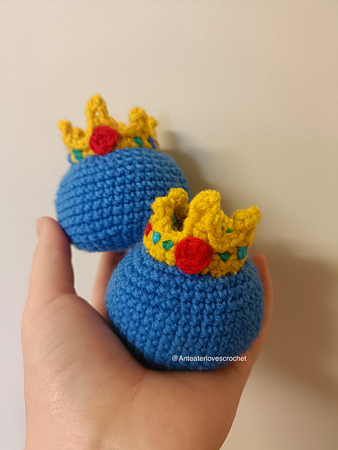 Ravelry: King Slime Terraria pattern by Lee-Anne Morris