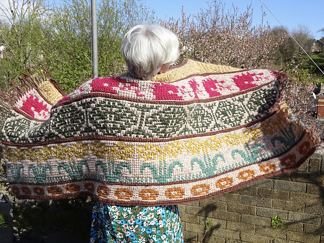 Ravelry: Wrapped in a Cwtch - A Welsh Hug pattern by Emma Lester-Smith