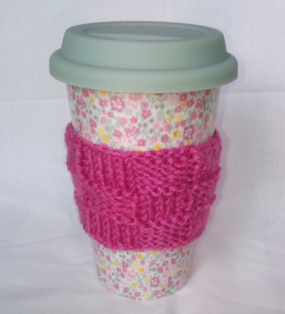 Ravelry: Super Easy Mug Hug pattern by Aoifes Designs