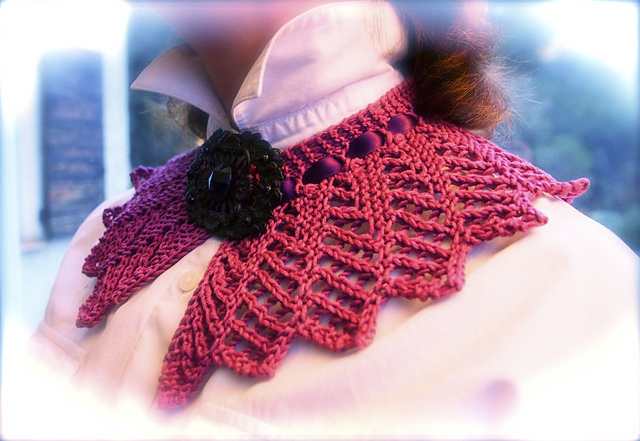 Ravelry: Classic Victorian Detatchable Handknit Lace Collar pattern by ...