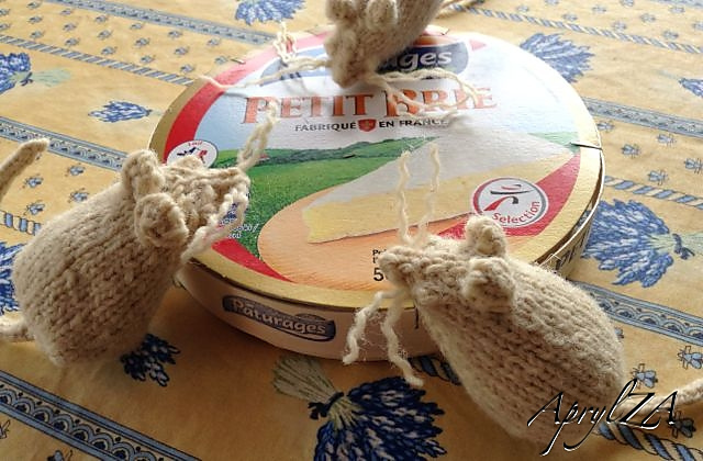 Ravelry: Seamless Catnip Mouse Toy pattern by Apryl Z Anderson