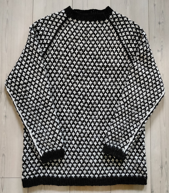 Ravelry: Knuds trøje (Knud's sweater) pattern by Arctic Knit