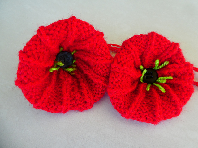 Ravelry: Donna's Knitted Poppy pattern by Donna Galley