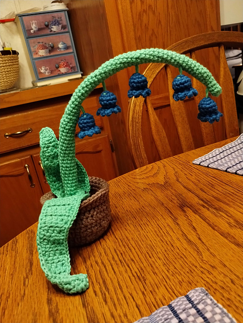 Ravelry: Potted Bluebell Amigurumi pattern by Sierra Porter