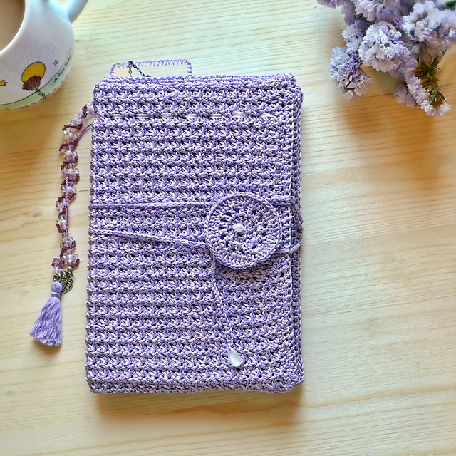 Ravelry: Lavender Charm Book Cover pattern by Marija Menaker