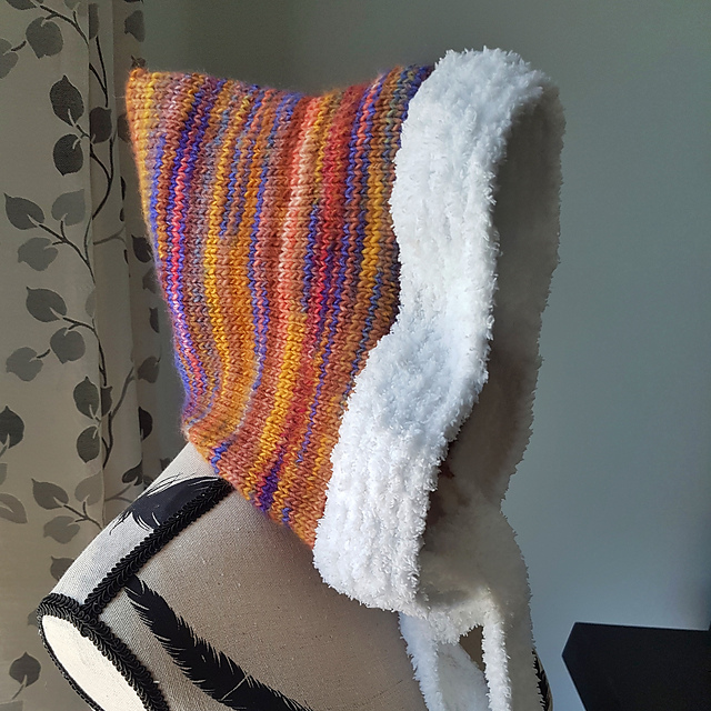 Ravelry: Desert Snow Hood pattern by Artefacts Crochet Design