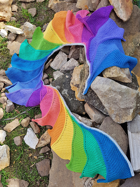 Ravelry: Dragonspine Scarf pattern by Artefacts Crochet Design