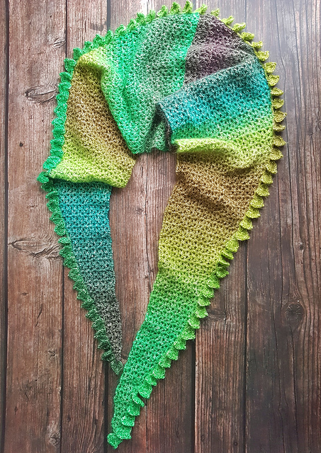 Ravelry: Ravelling Scarf pattern by Artefacts Crochet Design