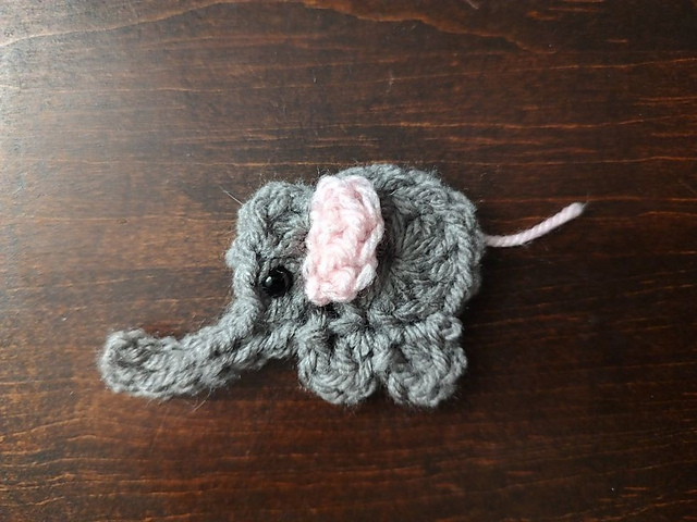 Ravelry: Baby Elephant Applique pattern by Renee Corbin