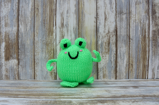 Ravelry: Mini Chubby Frog pattern by Arty Crafty Alice