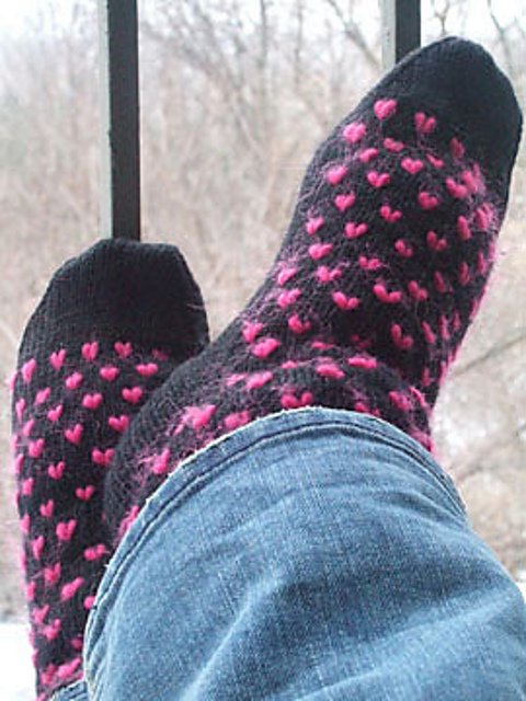 Ravelry: Thrummed Socks pattern by Linda Boudreau