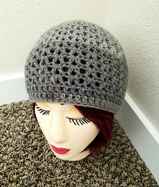 Ravelry: simple V stitch hat pattern by Ashley Giddens